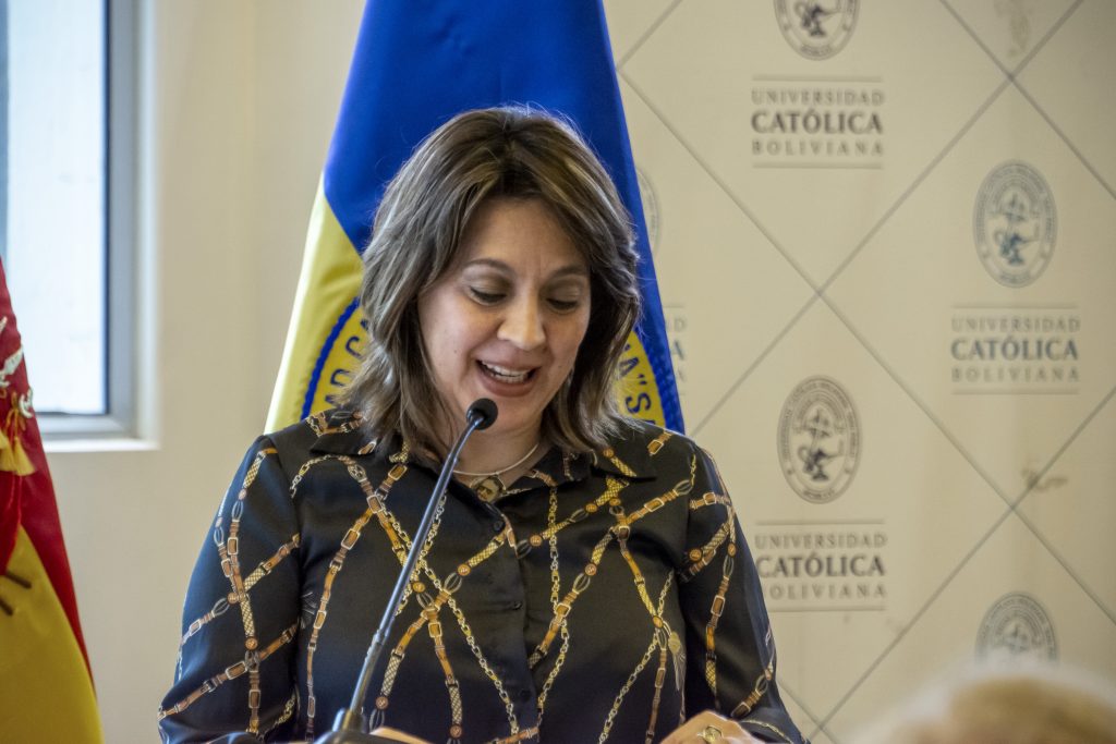 U.C.B. Rinde homenaje a Mario Frías, quien permitió acercar la ...